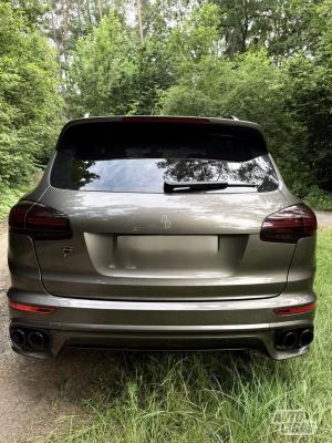 Brown Porsche Cayenne 2014 in Kaunas, with an engine capacity of 3.00 L and mileage of 240 thousand km for 23000 €, photo 7 on AUTOMOTO.COM.LV