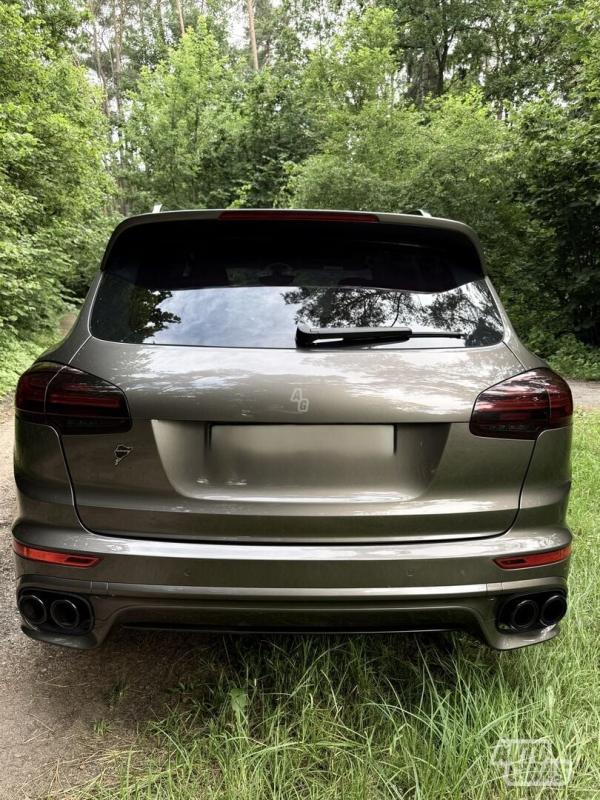 Brown Porsche Cayenne 2014 in Kaunas, with an engine capacity of 3.00 L and mileage of 240 thousand km for 22000 €, photo 6 on AUTOMOTO.COM.LV