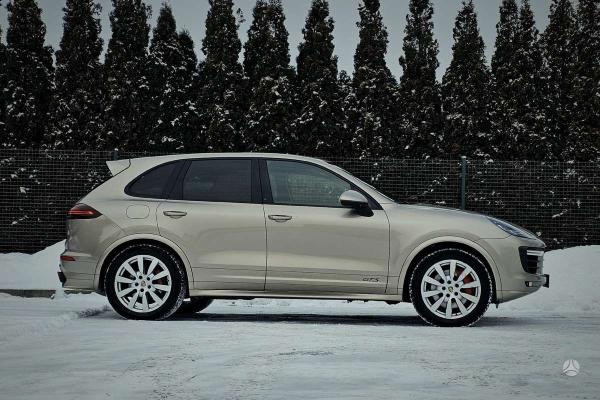 Brūns Porsche Cayenne 2015 Dobele, ar dzinēja tilpumu 3.60 L un nobraukumu 214 tūkst. km par 28500 €, foto 5 vietnē AUTOMOTO.COM.LV