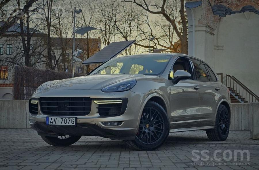 Brūns Porsche Cayenne 2015 Jelgava, ar dzinēja tilpumu 3.60 L un nobraukumu 215 tūkst. km par 25900 €, foto 4 vietnē AUTOMOTO.COM.LV