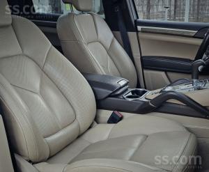 Brūns Porsche Cayenne 2015 Jelgava, ar dzinēja tilpumu 3.60 L un nobraukumu 215 tūkst. km par 25900 €, foto 11 vietnē AUTOMOTO.COM.LV