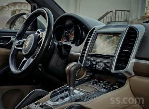 Brūns Porsche Cayenne 2015 Jelgava, ar dzinēja tilpumu 3.60 L un nobraukumu 215 tūkst. km par 25900 €, foto 15 vietnē AUTOMOTO.COM.LV
