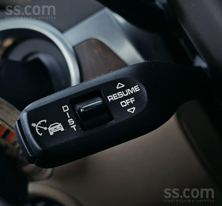 Brūns Porsche Cayenne 2015 Jelgava, ar dzinēja tilpumu 3.60 L un nobraukumu 215 tūkst. km par 25900 €, foto 20 vietnē AUTOMOTO.COM.LV