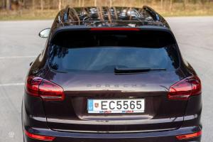 Brūns Porsche Cayenne 2015 Klaipėda, ar dzinēja tilpumu 3.00 L un nobraukumu 168 tūkst. km par 19999 €, foto 10 vietnē AUTOMOTO.COM.LV