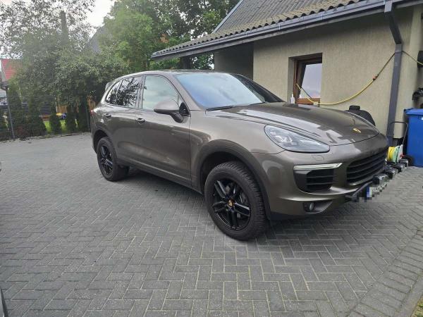 Brūns Porsche Cayenne 2015 Širvintos, ar dzinēja tilpumu 2.97 L un nobraukumu 250 tūkst. km par 22500 €, foto 7 vietnē AUTOMOTO.COM.LV