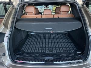 Brown Porsche Cayenne 2016 in Riga, with an engine capacity of 4.20 L and mileage of 202 thousand km for 26990 €, photo 28 on AUTOMOTO.COM.LV