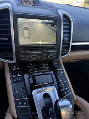 Brūns Porsche Cayenne 2017 Tallina, ar dzinēja tilpumu 3.00 L un nobraukumu 96 tūkst. km par 29000 €, foto 15 vietnē AUTOMOTO.COM.LV