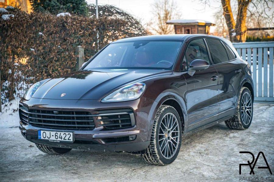 Brūns Porsche Cayenne 2018 Rīga, ar dzinēja tilpumu 2.89 L un nobraukumu 109 tūkst. km par 46990 €, foto 1 vietnē AUTOMOTO.COM.LV
