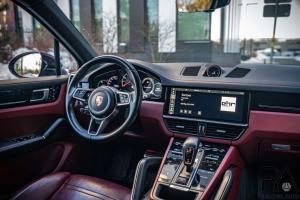 Brūns Porsche Cayenne 2018 Rīga, ar dzinēja tilpumu 2.89 L un nobraukumu 109 tūkst. km par 46990 €, foto 9 vietnē AUTOMOTO.COM.LV