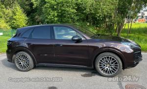 Brūns Porsche Cayenne 2018 Tallina, ar dzinēja tilpumu 2.90 L un nobraukumu 152 tūkst. km par 38900 €, foto 4 vietnē AUTOMOTO.COM.LV