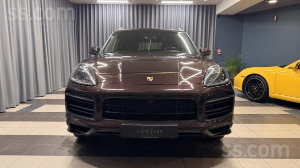 Brūns Porsche Cayenne 2019 Rīga, ar dzinēja tilpumu 2.90 L un nobraukumu 71 tūkst. km par 56990 €, foto 2 vietnē AUTOMOTO.COM.LV