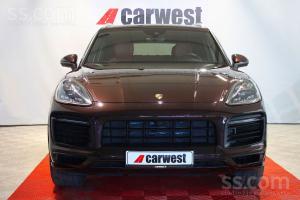 Brūns Porsche Cayenne 2019 Rīga, ar dzinēja tilpumu 2.90 L un nobraukumu 71 tūkst. km par 54500 €, foto 3 vietnē AUTOMOTO.COM.LV