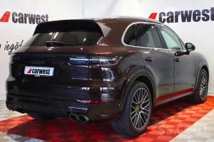 Brūns Porsche Cayenne 2019 Rīga, ar dzinēja tilpumu 2.90 L un nobraukumu 71 tūkst. km par 54500 €, foto 5 vietnē AUTOMOTO.COM.LV
