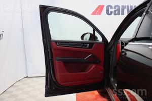 Brūns Porsche Cayenne 2019 Rīga, ar dzinēja tilpumu 2.90 L un nobraukumu 71 tūkst. km par 54500 €, foto 8 vietnē AUTOMOTO.COM.LV