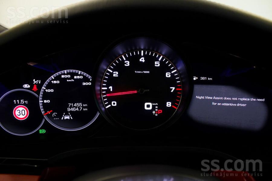 Brūns Porsche Cayenne 2019 Rīga, ar dzinēja tilpumu 2.90 L un nobraukumu 71 tūkst. km par 54500 €, foto 14 vietnē AUTOMOTO.COM.LV