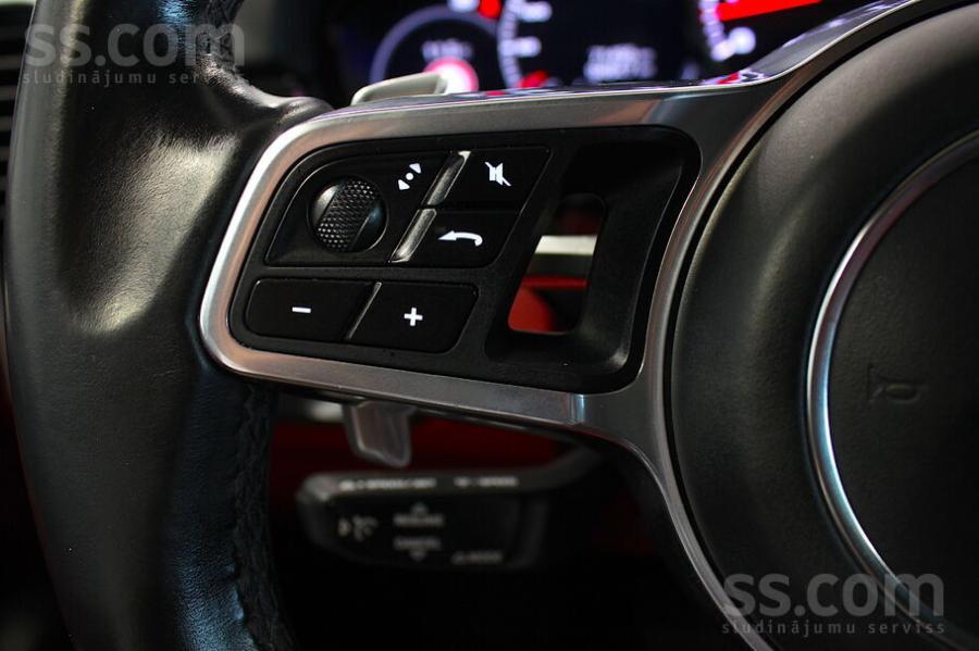 Brūns Porsche Cayenne 2019 Rīga, ar dzinēja tilpumu 2.90 L un nobraukumu 71 tūkst. km par 54500 €, foto 30 vietnē AUTOMOTO.COM.LV