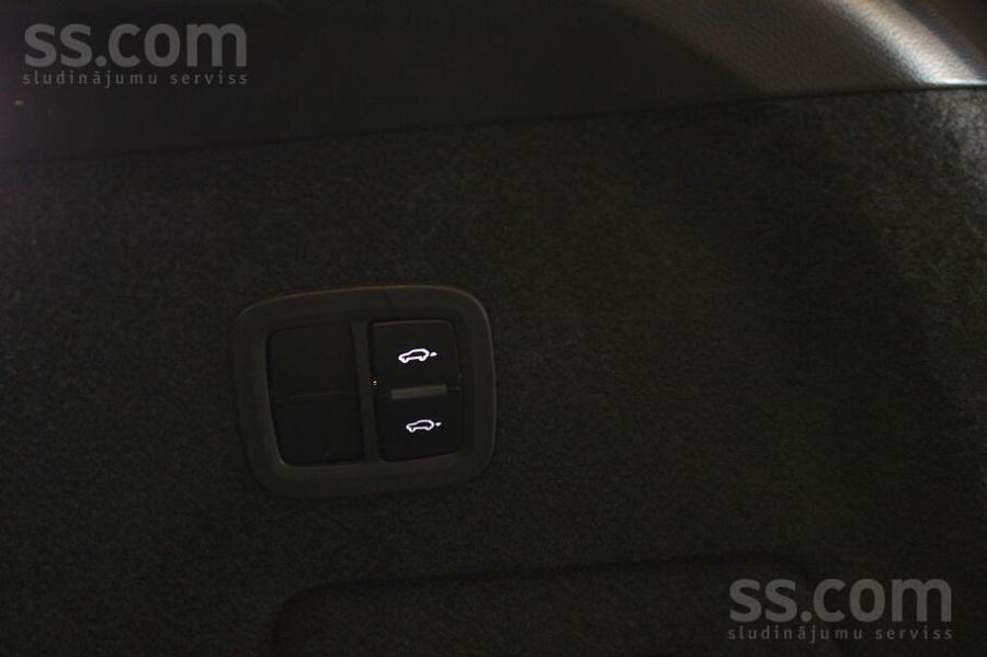 Brūns Porsche Cayenne 2019 Rīga, ar dzinēja tilpumu 2.90 L un nobraukumu 71 tūkst. km par 54500 €, foto 33 vietnē AUTOMOTO.COM.LV