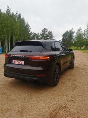 Brūns Porsche Cayenne 2019 Klaipėda, ar dzinēja tilpumu 3.00 L un nobraukumu 168 tūkst. km par 38900 €, foto 7 vietnē AUTOMOTO.COM.LV