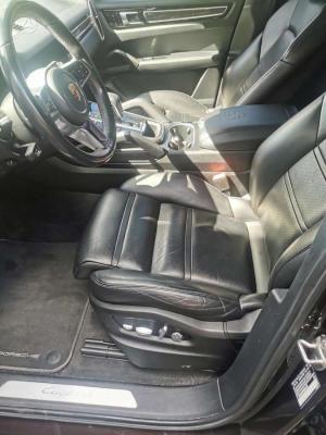Brūns Porsche Cayenne 2019 Klaipėda, ar dzinēja tilpumu 3.00 L un nobraukumu 168 tūkst. km par 38900 €, foto 10 vietnē AUTOMOTO.COM.LV