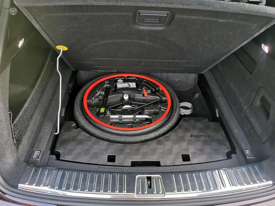 Brūns Porsche Cayenne 2019 Klaipėda, ar dzinēja tilpumu 3.00 L un nobraukumu 168 tūkst. km par 38900 €, foto 13 vietnē AUTOMOTO.COM.LV