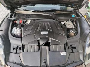 Brūns Porsche Cayenne 2019 Klaipėda, ar dzinēja tilpumu 3.00 L un nobraukumu 168 tūkst. km par 38900 €, foto 15 vietnē AUTOMOTO.COM.LV