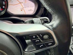 Brown Porsche Cayenne 2019 in Vilnius, with an engine capacity of 3.00 L and mileage of 110 thousand km for 53000 €, photo 28 on AUTOMOTO.COM.LV