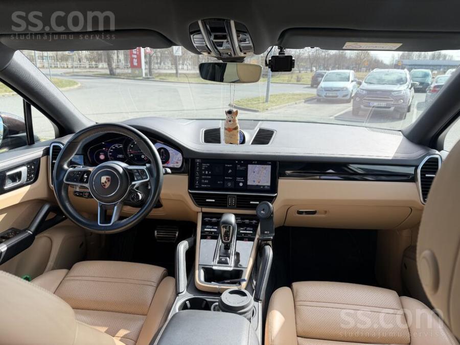 Brūns Porsche Cayenne 2020 Rīga, ar dzinēja tilpumu 3.00 L un nobraukumu 75 tūkst. km par 62900 €, foto 8 vietnē AUTOMOTO.COM.LV