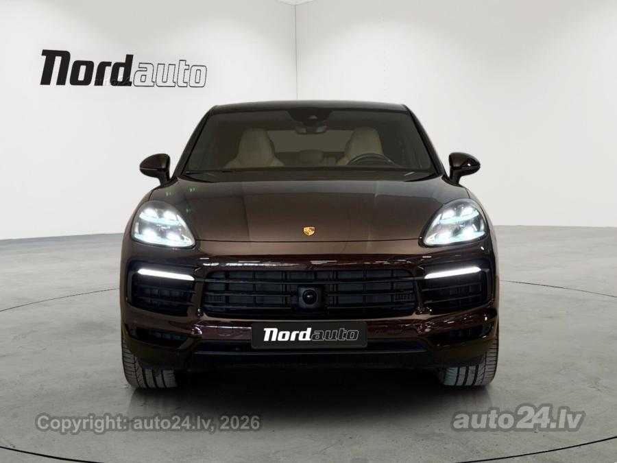 Brūns Porsche Cayenne 2020 Tallina, ar dzinēja tilpumu 3.00 L un nobraukumu 98 tūkst. km par 49900 €, foto 4 vietnē AUTOMOTO.COM.LV