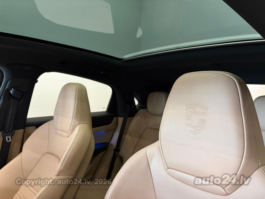 Brūns Porsche Cayenne 2020 Tallina, ar dzinēja tilpumu 3.00 L un nobraukumu 98 tūkst. km par 49900 €, foto 12 vietnē AUTOMOTO.COM.LV