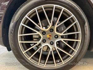 Brūns Porsche Cayenne 2020 Tallina, ar dzinēja tilpumu 3.00 L un nobraukumu 98 tūkst. km par 49900 €, foto 14 vietnē AUTOMOTO.COM.LV