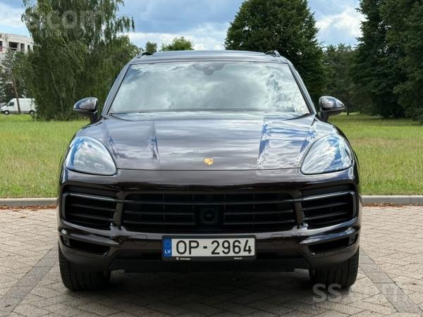 Коричневый Порше Каен 2021 в Рига, объемом двигателя 3.00 л и пробегом 97 тыс. км за 35990 €, фото 9 на AUTOMOTO.COM.LV