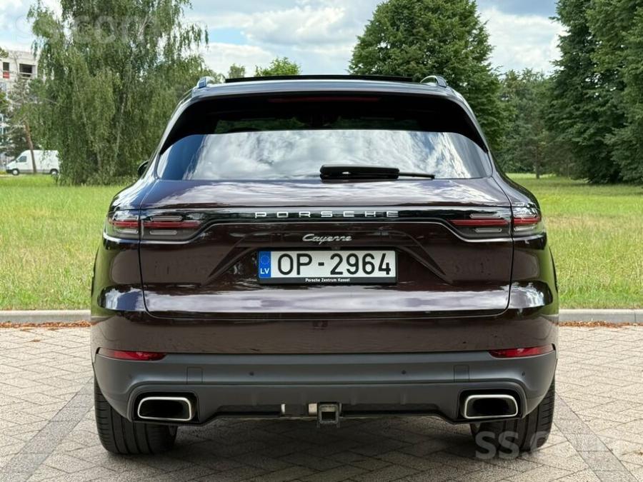 Brown Porsche Cayenne 2021 in Riga, with an engine capacity of 3.00 L and mileage of 97 thousand km for 35990 €, photo 11 on AUTOMOTO.COM.LV