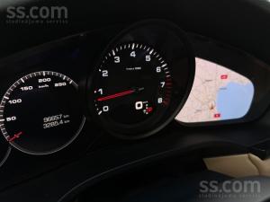 Brown Porsche Cayenne 2021 in Riga, with an engine capacity of 3.00 L and mileage of 97 thousand km for 35990 €, photo 18 on AUTOMOTO.COM.LV