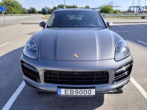 Brown Porsche Cayenne 2022 in Klaipeda, with an engine capacity of 3.00 L and mileage of 55 thousand km for 56000 €, photo 4 on AUTOMOTO.COM.LV