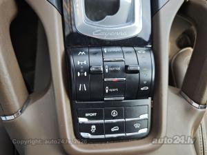 Brūns Porsche Cayenne 2013 Tallina, ar dzinēja tilpumu 3.00 L un nobraukumu 290 tūkst. km par 13500 €, foto 21 vietnē AUTOMOTO.COM.LV