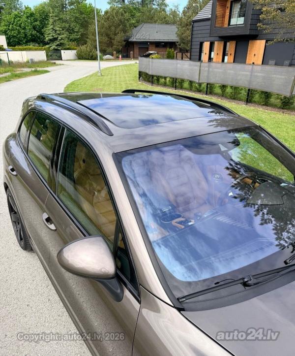 Brūns Porsche Cayenne 2013 Tallina, ar dzinēja tilpumu 4.10 L un nobraukumu 254 tūkst. km par 27500 €, foto 4 vietnē AUTOMOTO.COM.LV