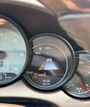 Brūns Porsche Cayenne 2013 Tallina, ar dzinēja tilpumu 4.10 L un nobraukumu 254 tūkst. km par 27500 €, foto 19 vietnē AUTOMOTO.COM.LV