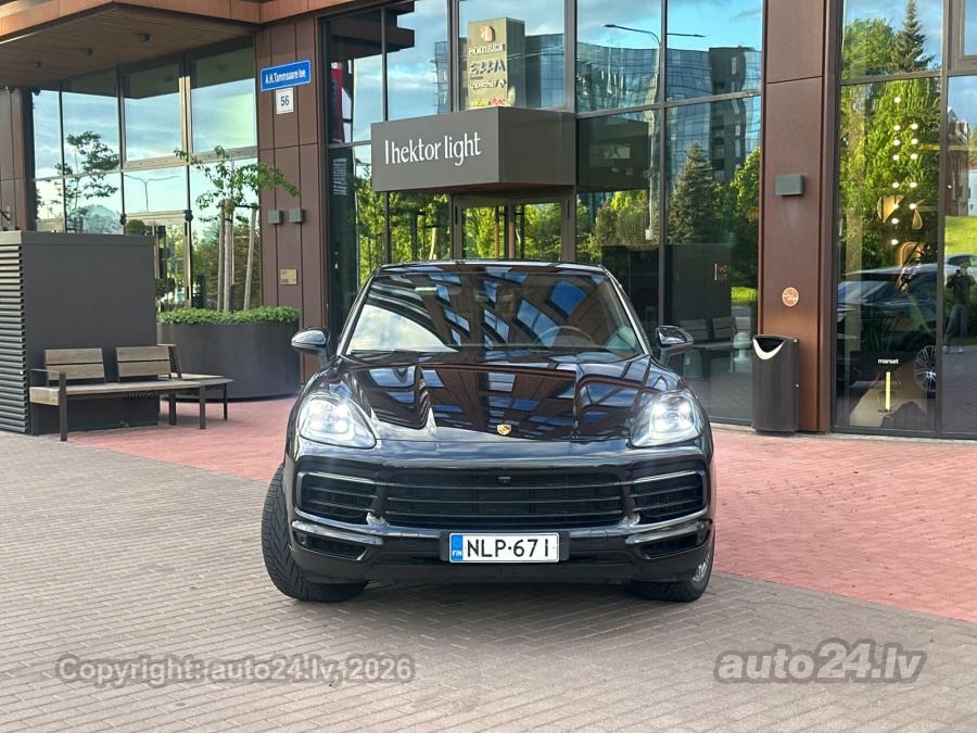 Porsche Cayenne 2020 in Tallinn, with an engine capacity of 3.00 L and mileage of 147 thousand km for 49900 €, photo 3 on AUTOMOTO.COM.LV