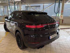 Melns Porsche Cayenne Coupe 2020 Viļņa, ar dzinēja tilpumu 3.00 L un nobraukumu 171 tūkst. km par 49500 €, foto 9 vietnē AUTOMOTO.COM.LV