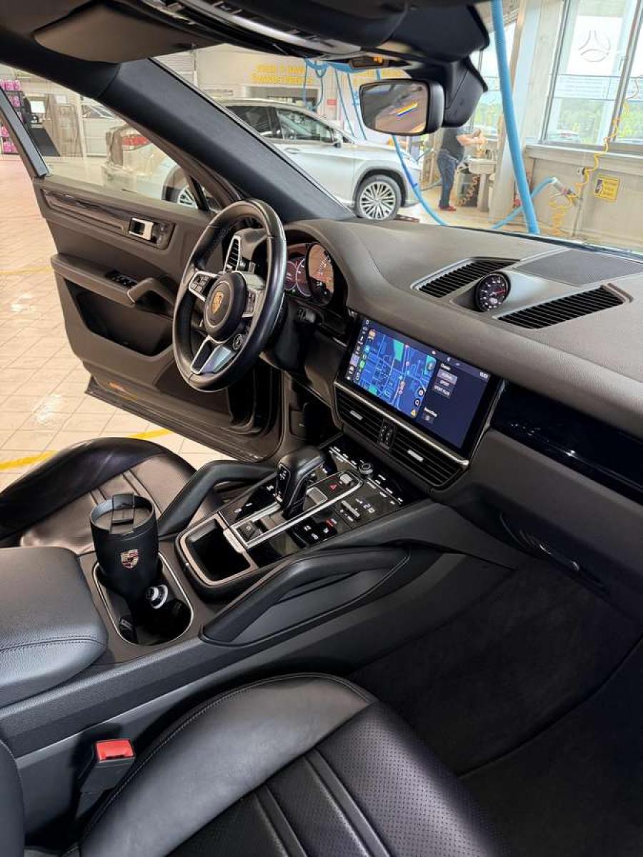Melns Porsche Cayenne Coupe 2020 Viļņa, ar dzinēja tilpumu 3.00 L un nobraukumu 171 tūkst. km par 49500 €, foto 10 vietnē AUTOMOTO.COM.LV
