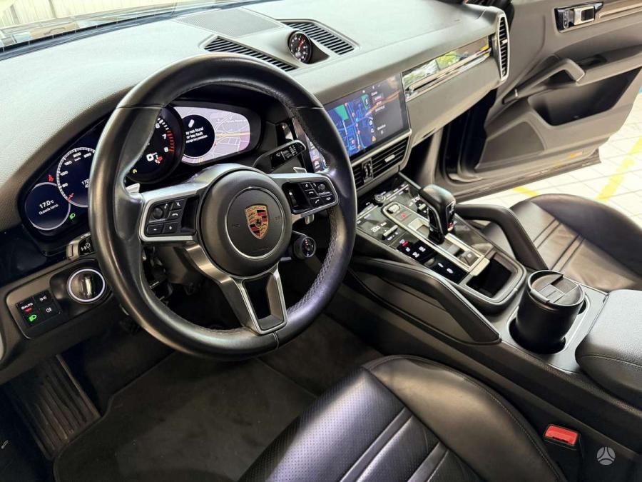 Melns Porsche Cayenne Coupe 2020 Viļņa, ar dzinēja tilpumu 3.00 L un nobraukumu 171 tūkst. km par 49500 €, foto 19 vietnē AUTOMOTO.COM.LV
