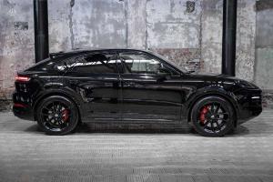 Melns Porsche Cayenne Coupe 2024 Kauņa, ar dzinēja tilpumu 3.00 L un nobraukumu 40 tūkst. km par 99999 €, foto 7 vietnē AUTOMOTO.COM.LV