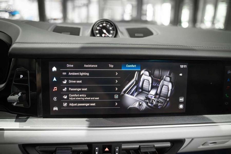 Melns Porsche Cayenne Coupe 2024 Kauņa, ar dzinēja tilpumu 3.00 L un nobraukumu 40 tūkst. km par 99999 €, foto 9 vietnē AUTOMOTO.COM.LV