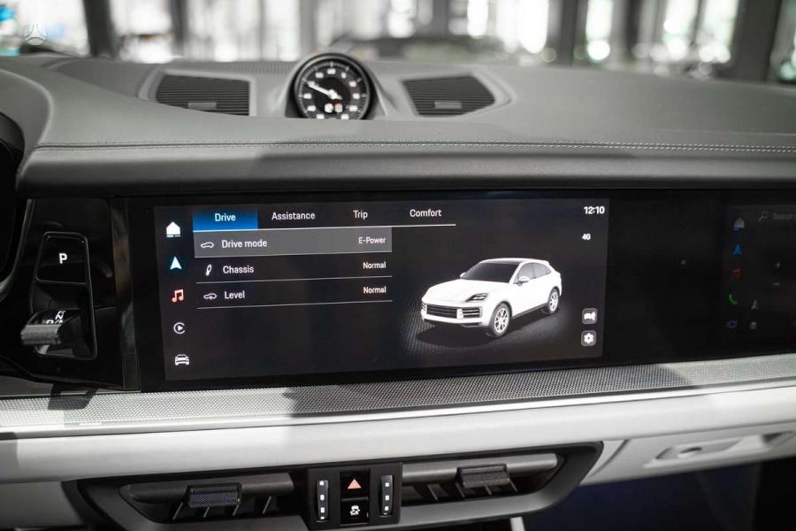 Melns Porsche Cayenne Coupe 2024 Kauņa, ar dzinēja tilpumu 3.00 L un nobraukumu 40 tūkst. km par 99999 €, foto 10 vietnē AUTOMOTO.COM.LV