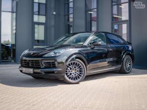 Black Porsche Cayenne Coupe 2019 in Marijampole, with an engine capacity of 3.00 L and mileage of 160 thousand km for 50950 €, photo 3 on AUTOMOTO.COM.LV