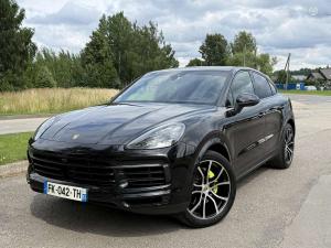 Black Porsche Cayenne Coupe 2019 in Taurage, with an engine capacity of 3.00 L and mileage of 183 thousand km for 46500 €, photo  on AUTOMOTO.COM.LV