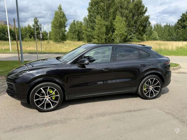 Черный Порше Cayenne Coupe 2019 в Таураге, объемом двигателя 3.00 л и пробегом 183 тыс. км за 46500 €, фото 5 на AUTOMOTO.COM.LV