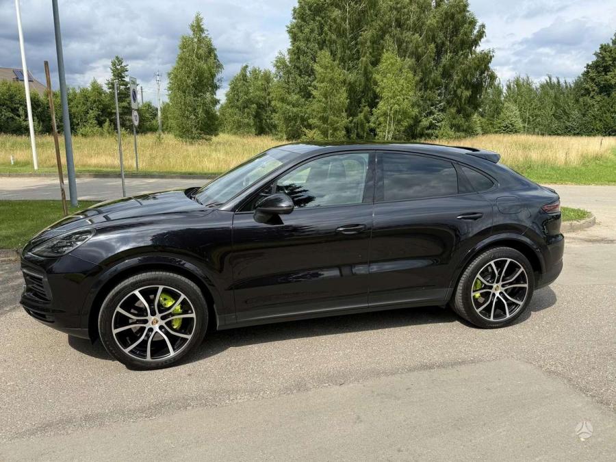 Черный Порше Cayenne Coupe 2019 в Таураге, объемом двигателя 3.00 л и пробегом 183 тыс. км за 46500 €, фото 6 на AUTOMOTO.COM.LV