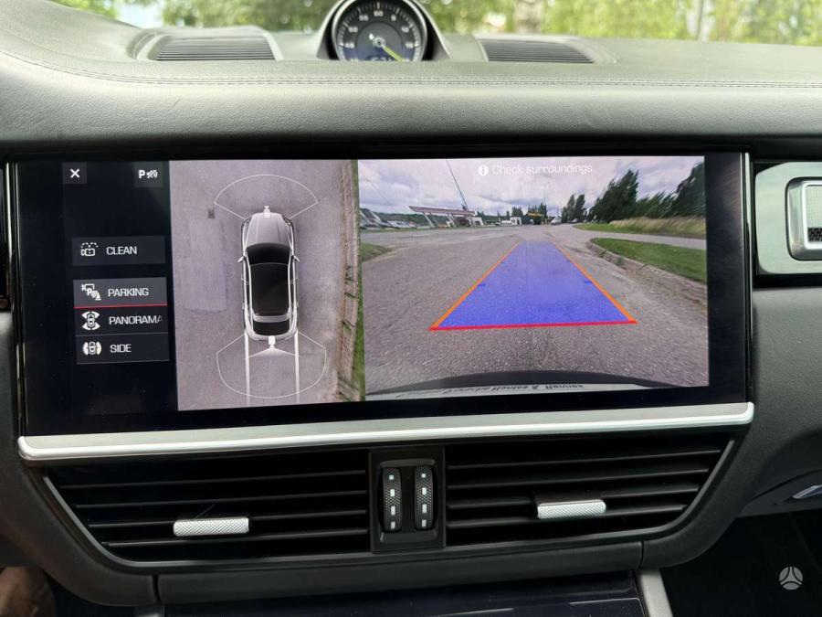 Черный Порше Cayenne Coupe 2019 в Таураге, объемом двигателя 3.00 л и пробегом 183 тыс. км за 46500 €, фото 20 на AUTOMOTO.COM.LV