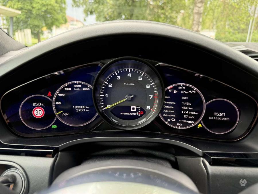 Черный Порше Cayenne Coupe 2019 в Таураге, объемом двигателя 3.00 л и пробегом 183 тыс. км за 46500 €, фото 21 на AUTOMOTO.COM.LV